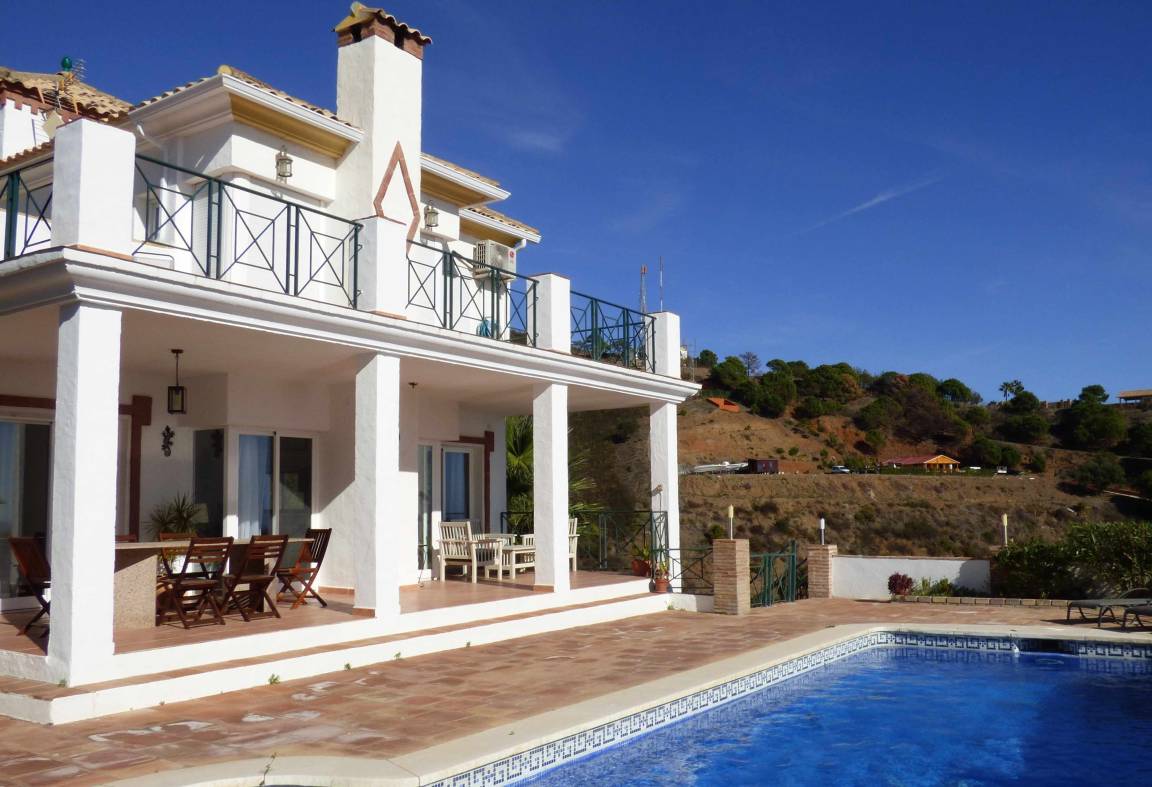 150 M² House ∙ 3 Bedrooms ∙ 6 Guests - Manilva