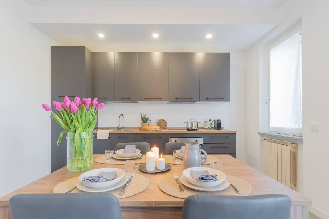 60 M² Apartamento ∙ 1 Habitación ∙ 4 Huéspedes - Como