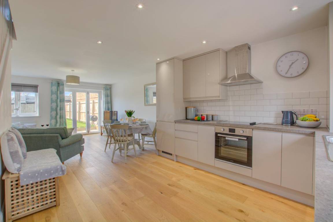 Cottage ∙ 2 Bedrooms ∙ 4 Guests - Hunstanton