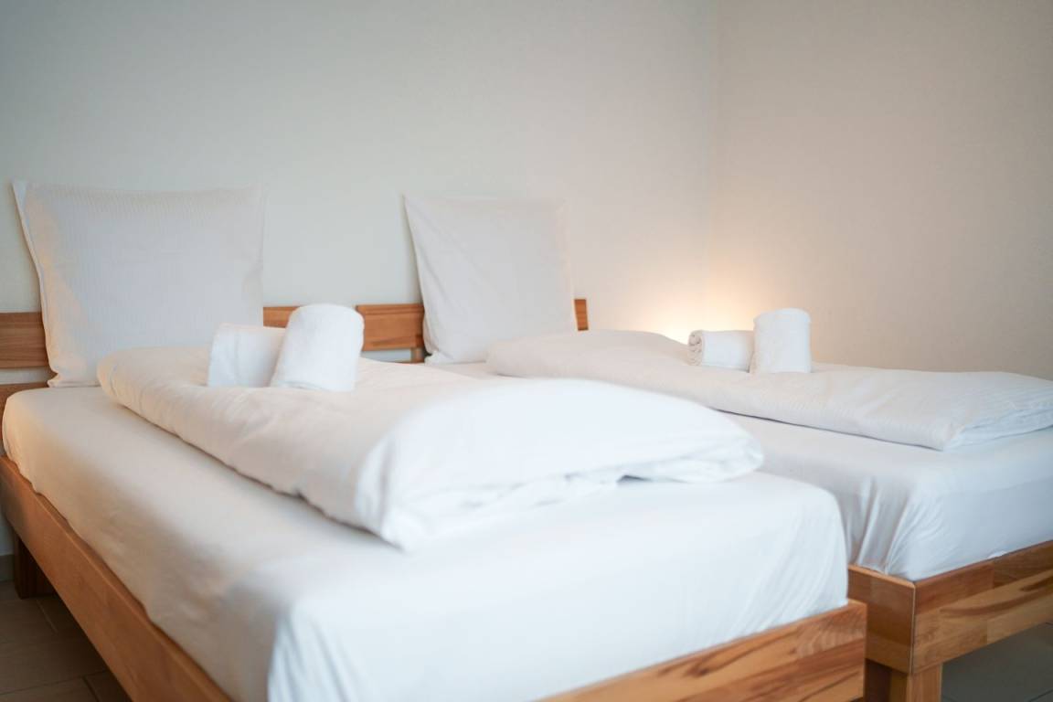 15 M² Private Room ∙ 1 Bedroom ∙ 2 Guests - Svájc