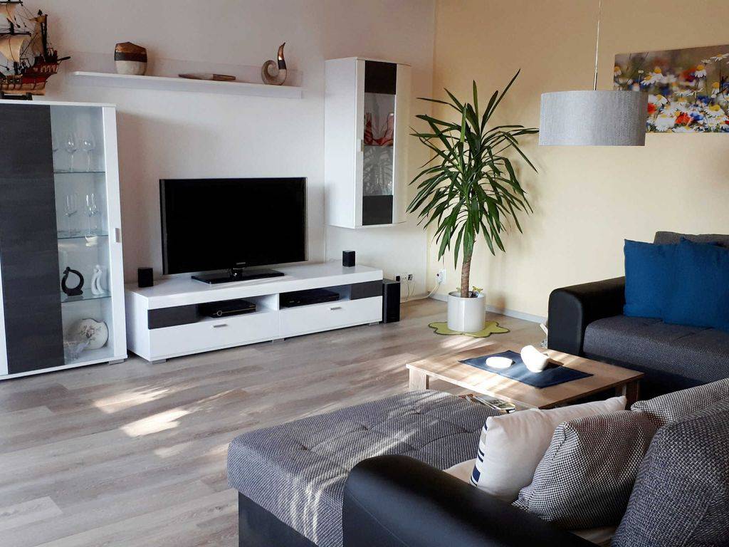 76 M² Ferienhaus ∙ 1 Schlafzimmer ∙ 2 Gäste - Mirow