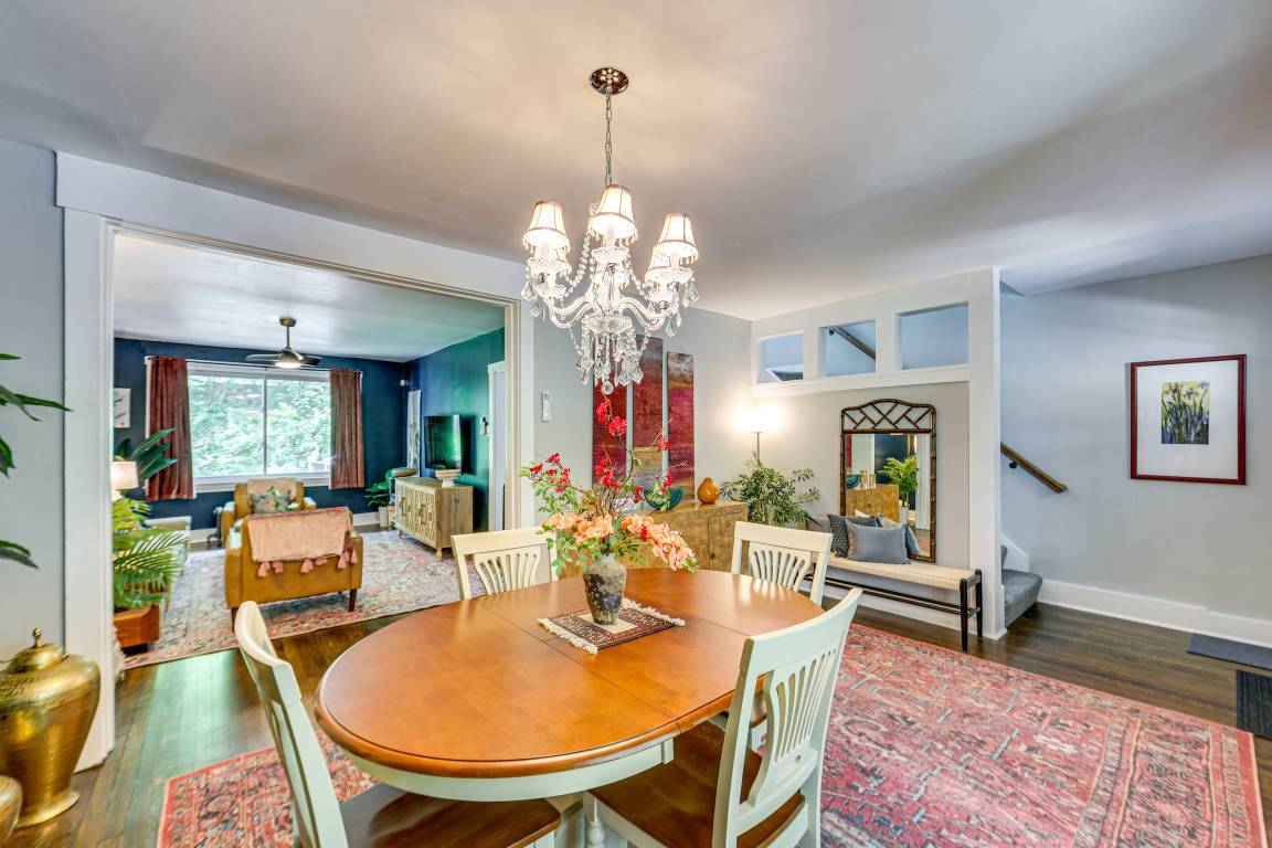 133 M² House ∙ 2 Bedrooms ∙ 6 Guests - Pittsburgh