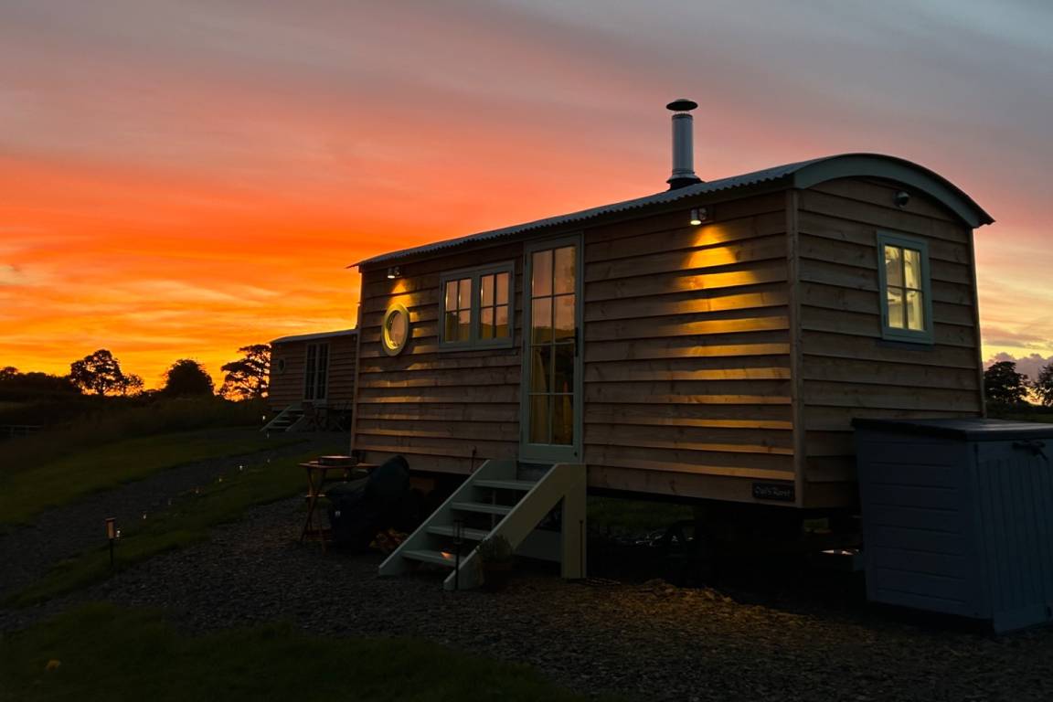 15 M² Cabin ∙ 1 Bedroom ∙ 2 Guests - North Devon District