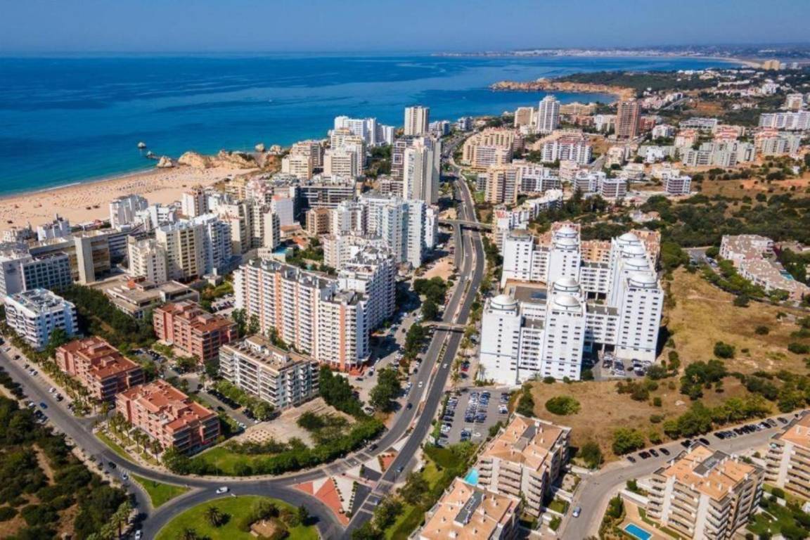 92 M² Apartamento ∙ 2 Habitaciones ∙ 8 Huéspedes - Portimão