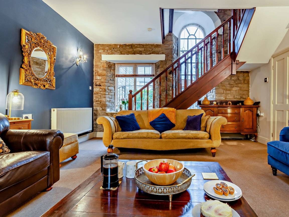 Cottage ∙ 5 Bedrooms ∙ 11 Guests - Thornton Dale