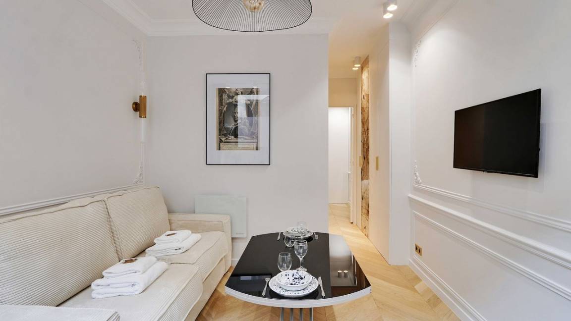 22 M² Apartment ∙ 1 Bedroom ∙ 4 Guests - Paris
