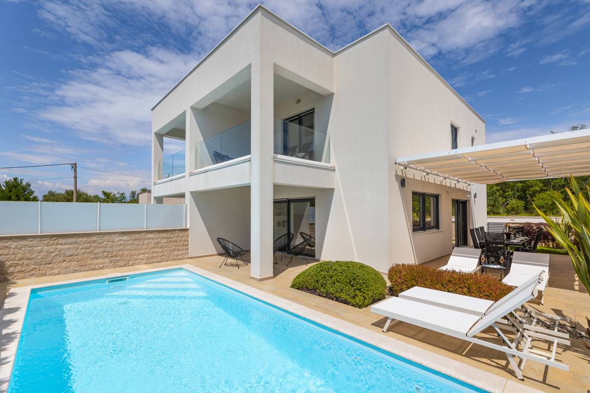 115 M² Villa ∙ 3 Habitaciones ∙ 8 Huéspedes - Cres