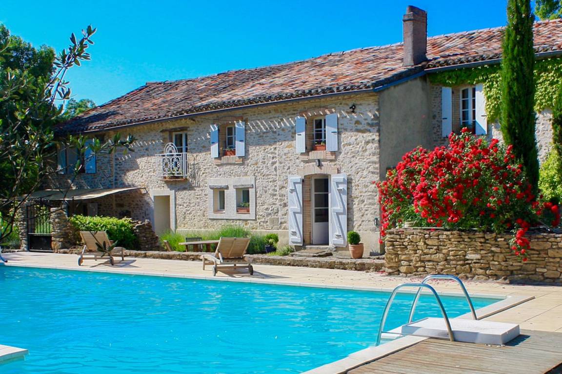 Villa ∙ 6 Slaapkamers ∙ 12 Gasten - La Pomarède