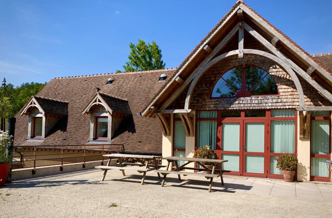 700 M² Gîte ∙ 9 Chambres ∙ 26 Personnes - Aube