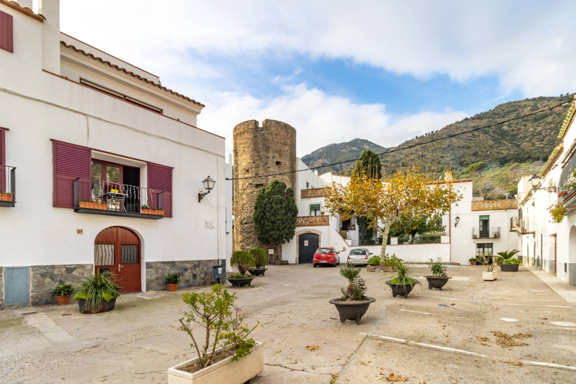 65 M² Apartamento ∙ 2 Habitaciones ∙ 5 Huéspedes - Cadaqués