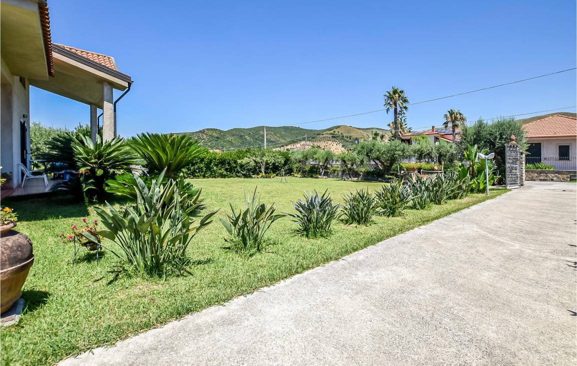 220 M² Maison De Vacances ∙ 3 Chambres ∙ 7 Personnes - San Mauro Cilento