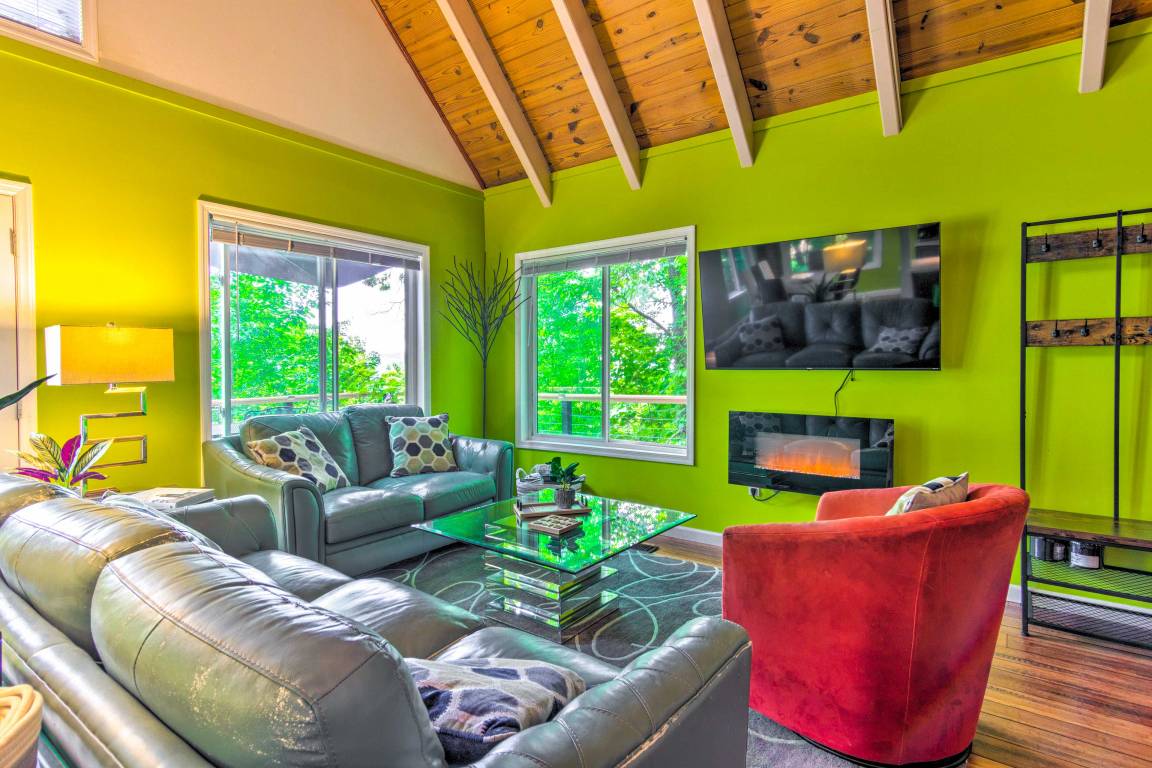 186 M² House ∙ 3 Bedrooms ∙ 12 Guests - Lake Lure, NC