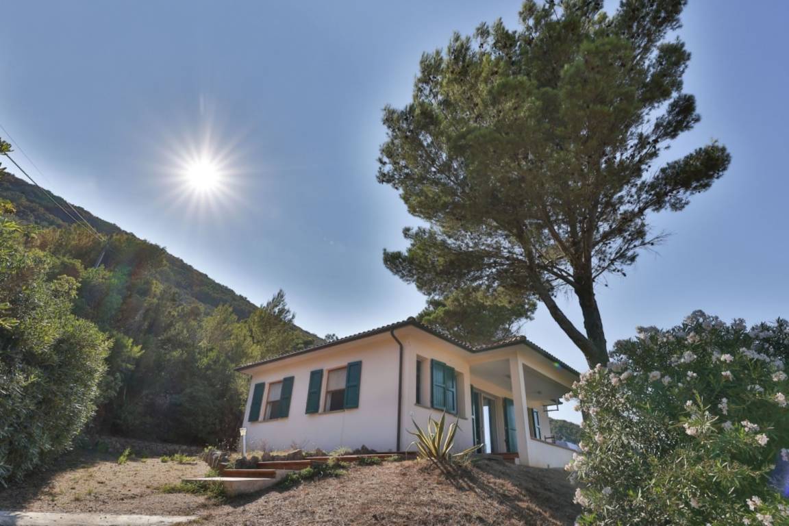 115 M² Villa ∙ 3 Schlafzimmer ∙ 6 Gäste - Portoferraio