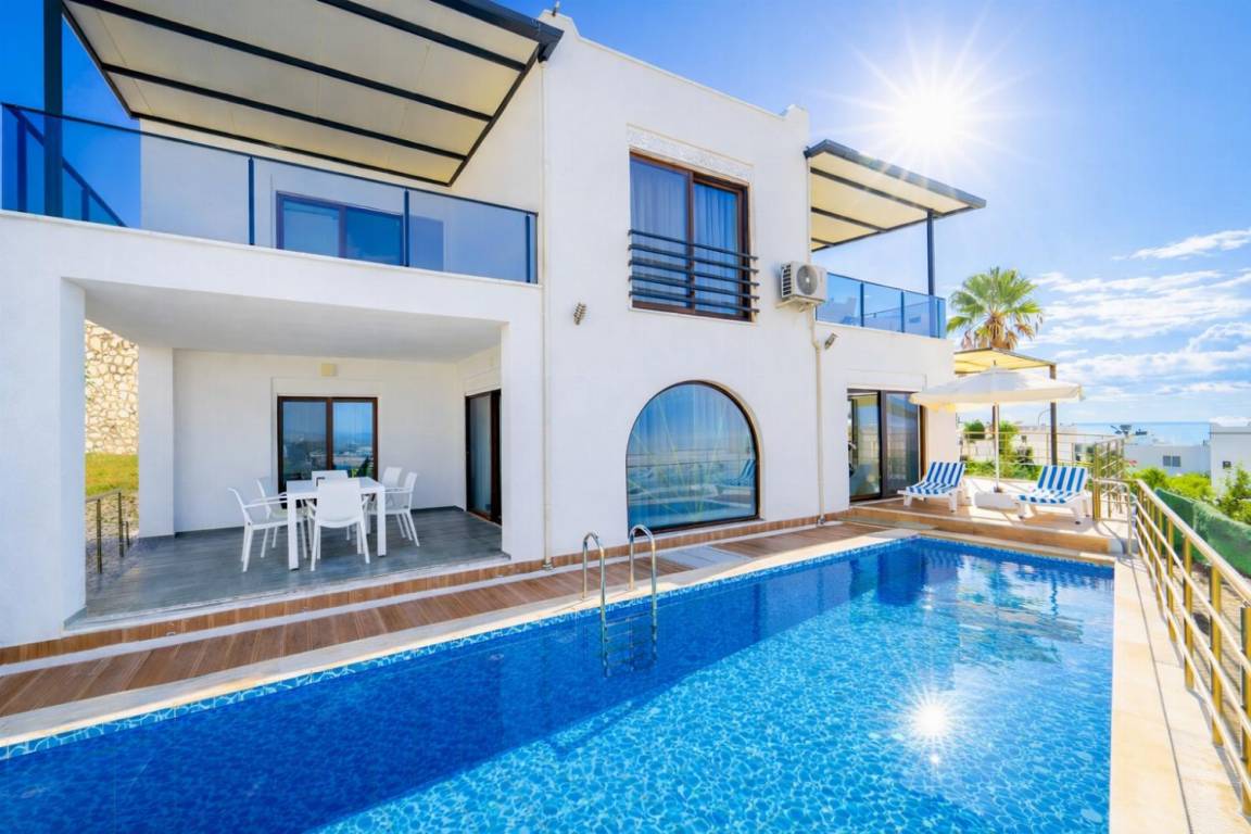 220 M² Villa ∙ 4 Slaapkamers ∙ 8 Gasten - Dalaman