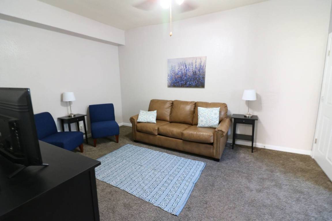 3028 M² Apartment ∙ 1 Bedroom ∙ 4 Guests - Indianapolis, IN