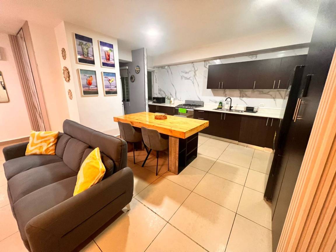85 M² Apartment ∙ 3 Bedrooms ∙ 6 Guests - Panama City