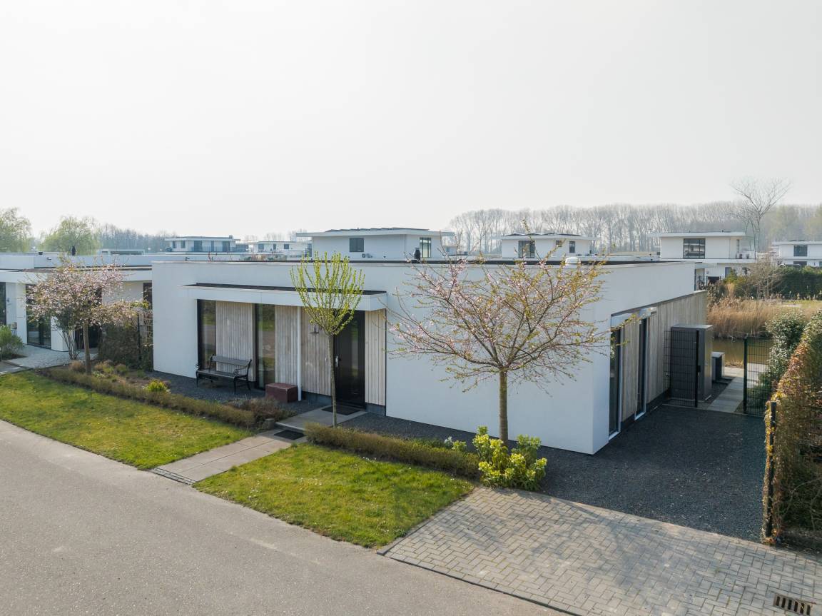 Bungalow ∙ 2 Habitaciones ∙ 4 Huéspedes - Zeewolde