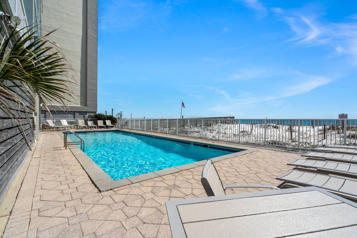 Apartment ∙ 1 Bedroom ∙ 6 Guests - Gulf Shores, AL