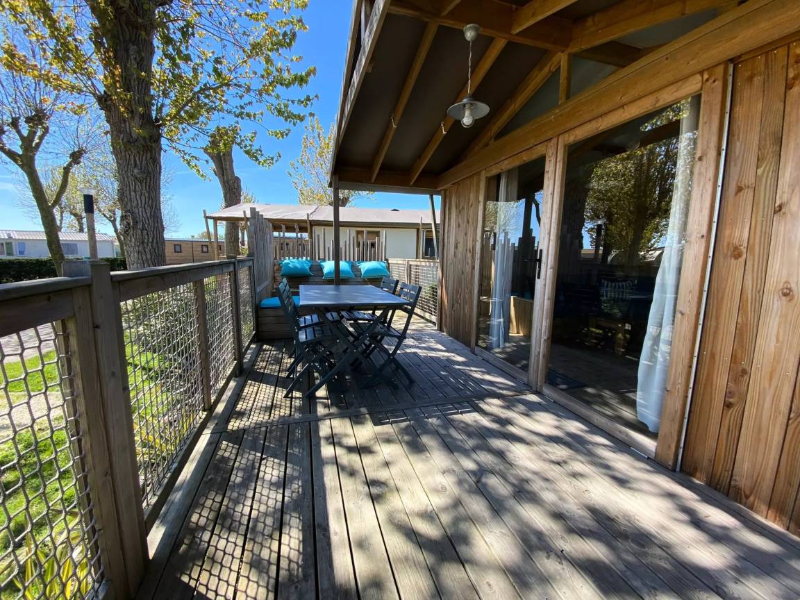 32 M² Mobil-home ∙ 2 Chambres ∙ 4 Personnes - Saint-Michel-en-l'Herm