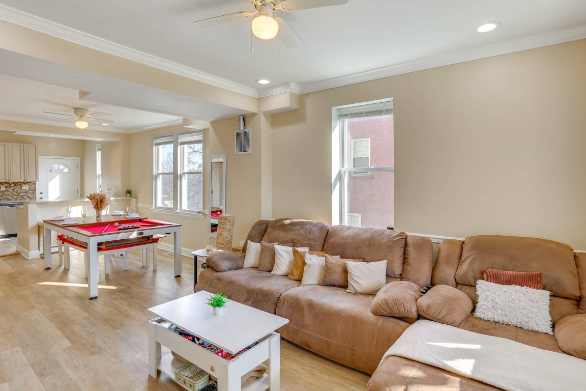 98 M² Apartment ∙ 3 Bedrooms ∙ 6 Guests - Baltimore