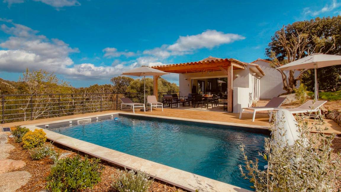 97 M² House ∙ 3 Bedrooms ∙ 6 Guests - Figari