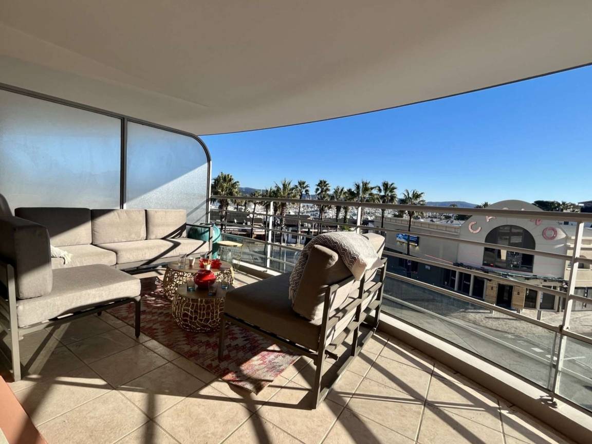 100 M² Appartement ∙ 3 Chambres ∙ 6 Personnes - Rayol-Canadel-sur-Mer