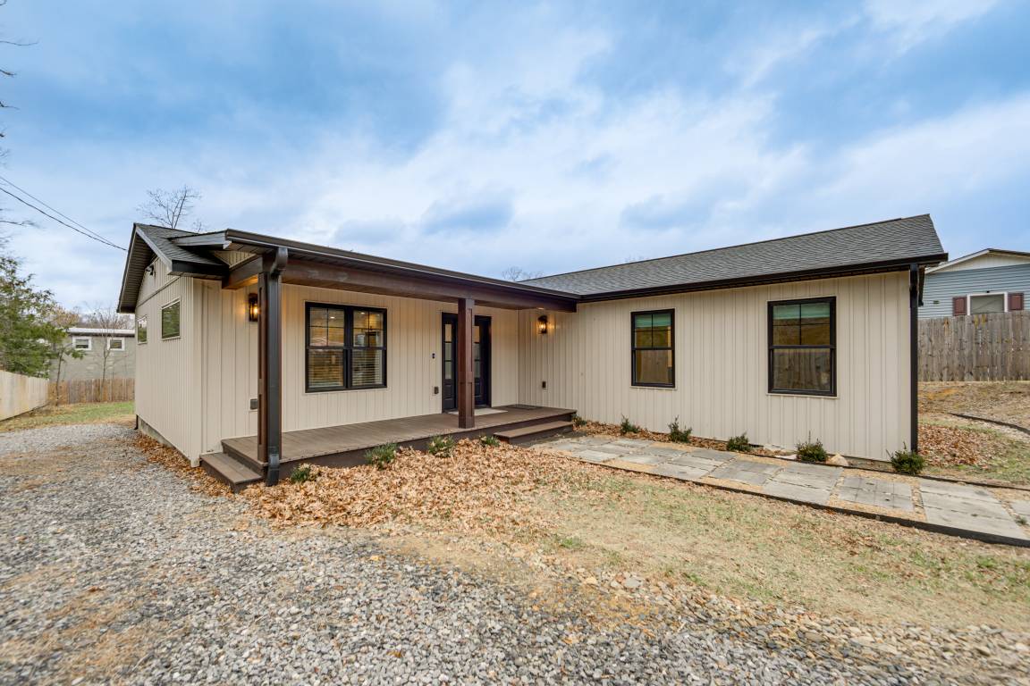 140 M² House ∙ 3 Bedrooms ∙ 6 Guests - Black Mountain, NC