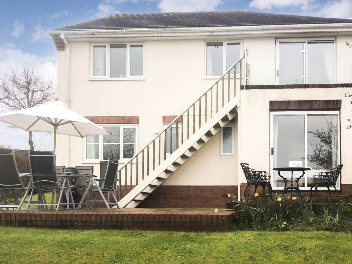 Cottage ∙ 4 Bedrooms ∙ 8 Guests - Barnstaple