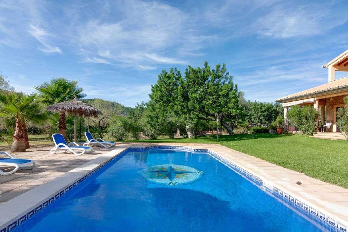 100 M² Villa ∙ 4 Bedrooms ∙ 8 Guests - Selva