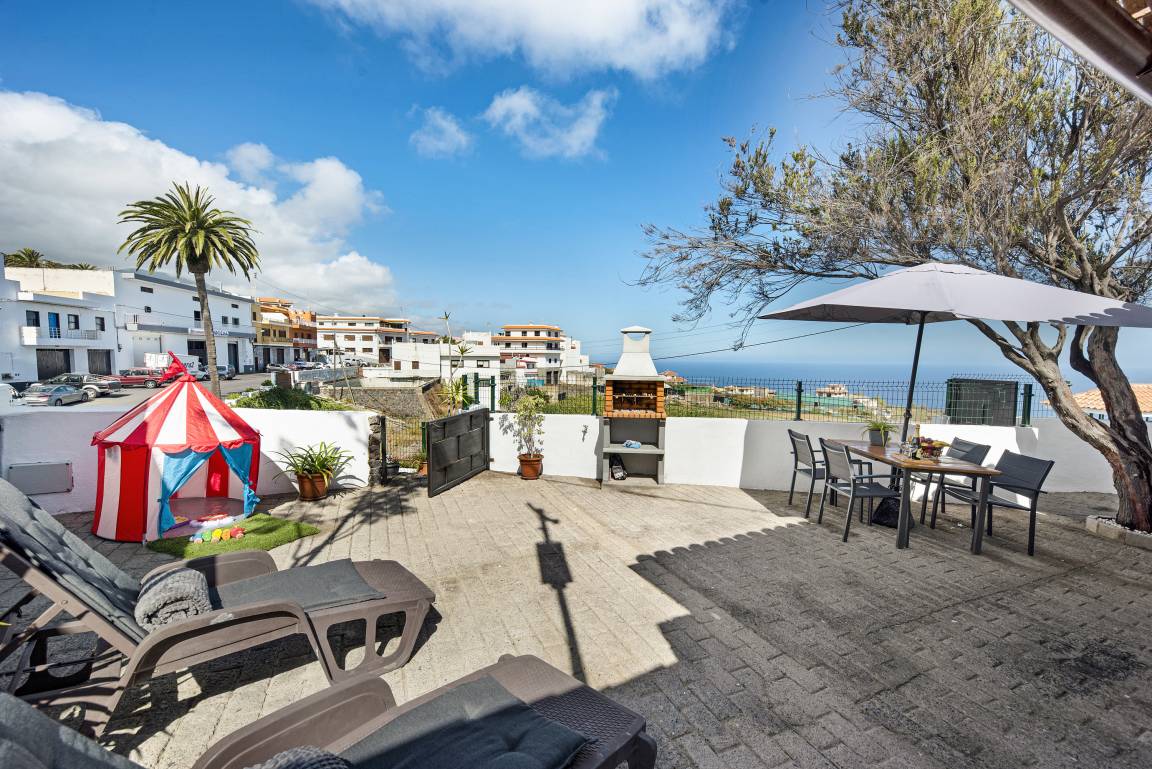 98 M² Ferienhaus ∙ 2 Schlafzimmer ∙ 4 Gäste - Garachico