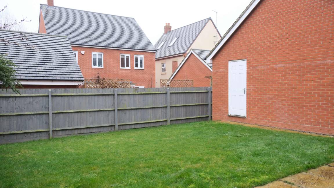 109 M² House ∙ 4 Bedrooms ∙ 6 Guests - Cranfield University