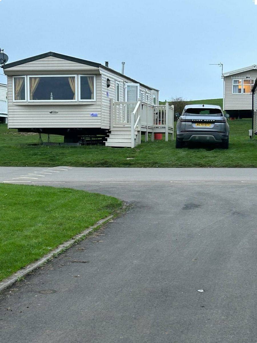 Cottage ∙ 4 Bedrooms ∙ 8 Guests - Filey