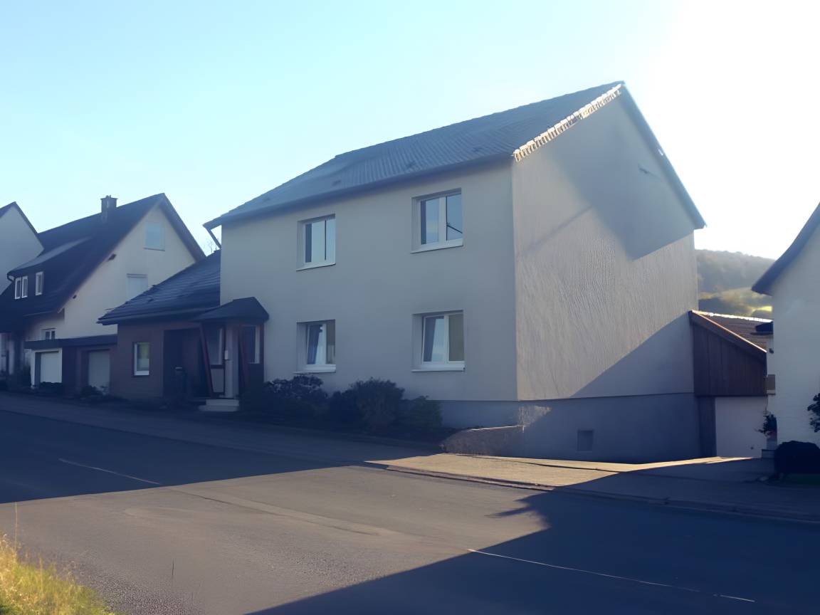 85 M² Ferienwohnung ∙ 2 Schlafzimmer ∙ 5 Gäste - Brilon