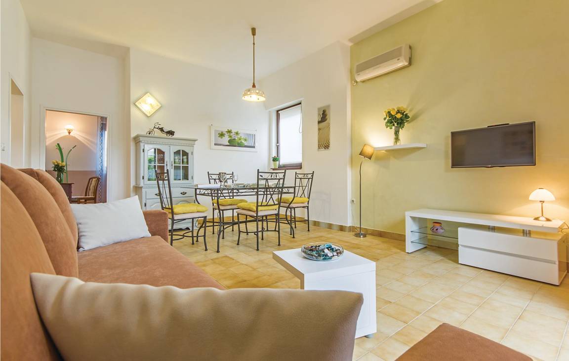 65 M² Apartment ∙ 2 Bedrooms ∙ 4 Guests - Premantura