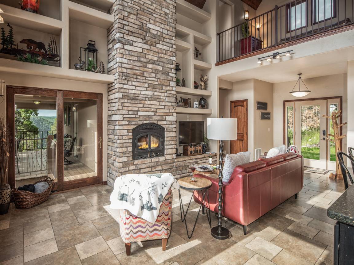 470 M² Cabin ∙ 6 Bedrooms ∙ 20 Guests - Ruidoso, NM