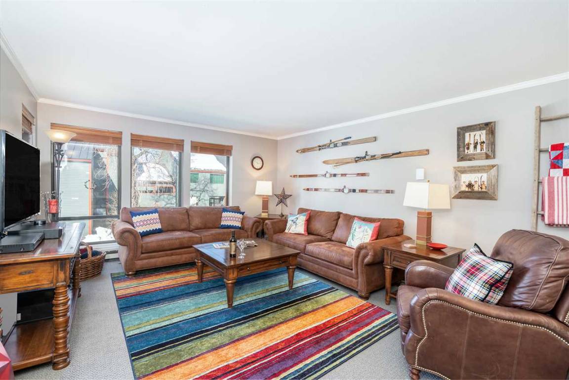 89 M² Condo ∙ 2 Bedrooms ∙ 6 Guests - Telluride, CO