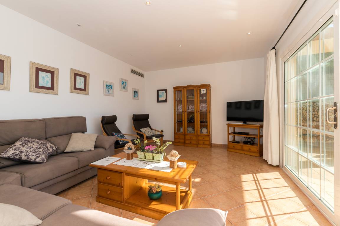 150 M² Villa ∙ 4 Bedrooms ∙ 8 Guests - Alaior