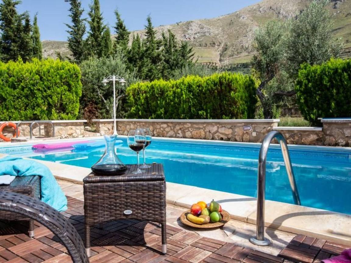 110 M² House ∙ 4 Bedrooms ∙ 7 Guests - Scopello, Italy