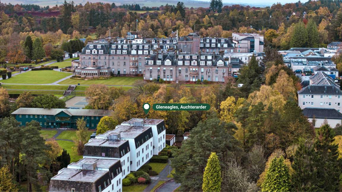 90 M² Apartment ∙ 2 Bedrooms ∙ 4 Guests - Auchterarder