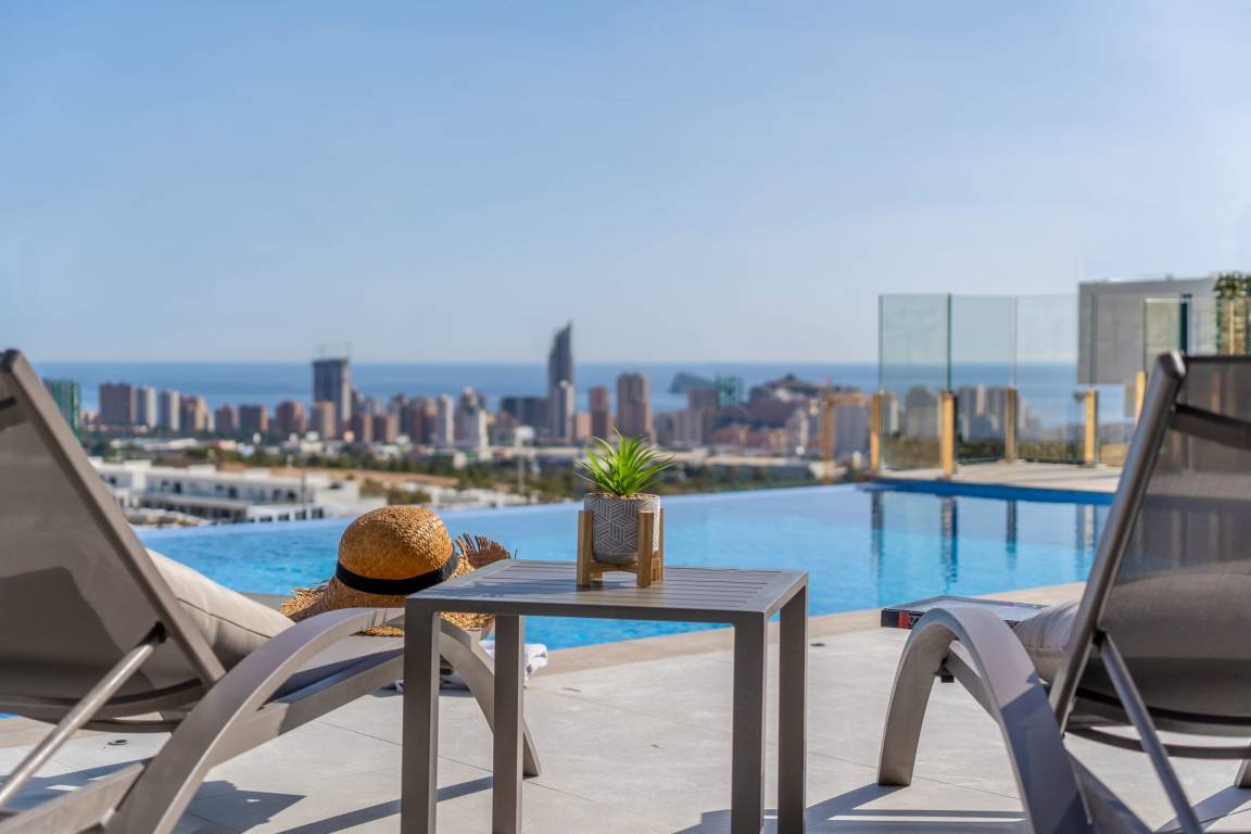 Villa ∙ 6 Slaapkamers ∙ 12 Gasten - Villajoyosa