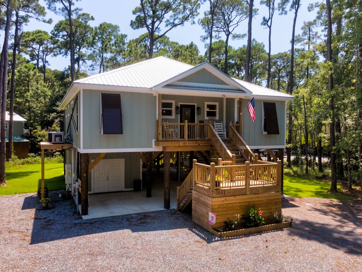 142 M² House ∙ 4 Bedrooms ∙ 7 Guests - Dauphin Island, AL
