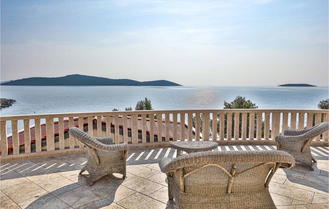 120 M² Maison De Vacances ∙ 3 Chambres ∙ 6 Personnes - Sevid