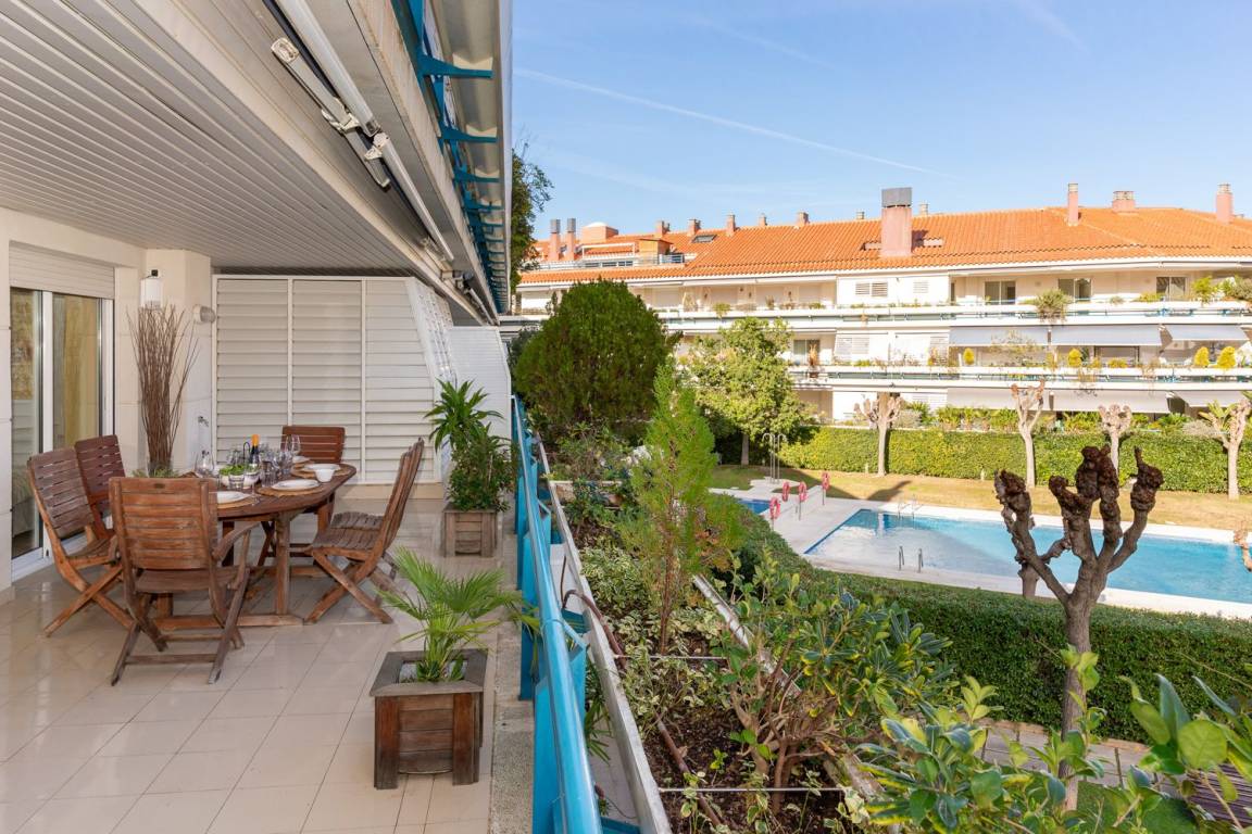 Apartamento ∙ 4 Habitaciones ∙ 8 Huéspedes - Sitges