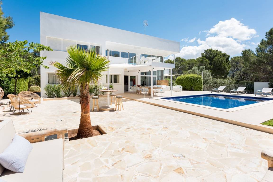 Villa ∙ 4 Habitaciones ∙ 8 Huéspedes - Sa Talaia