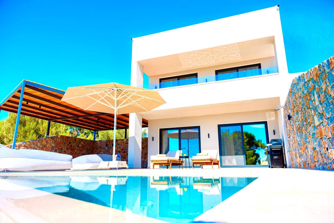 130 M² Villa ∙ 2 Bedrooms ∙ 6 Guests - Lindos