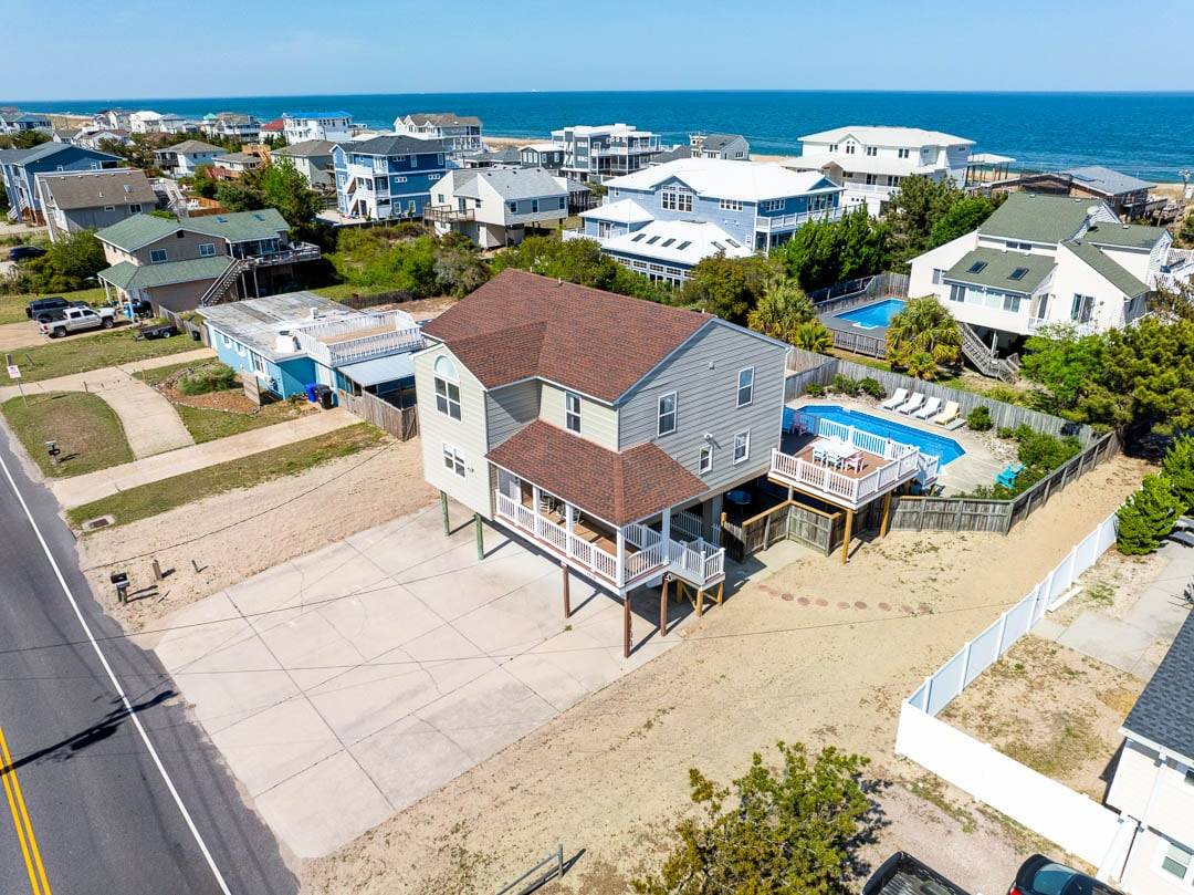 House ∙ 8 Bedrooms ∙ 16 Guests - Virginia Beach, VA