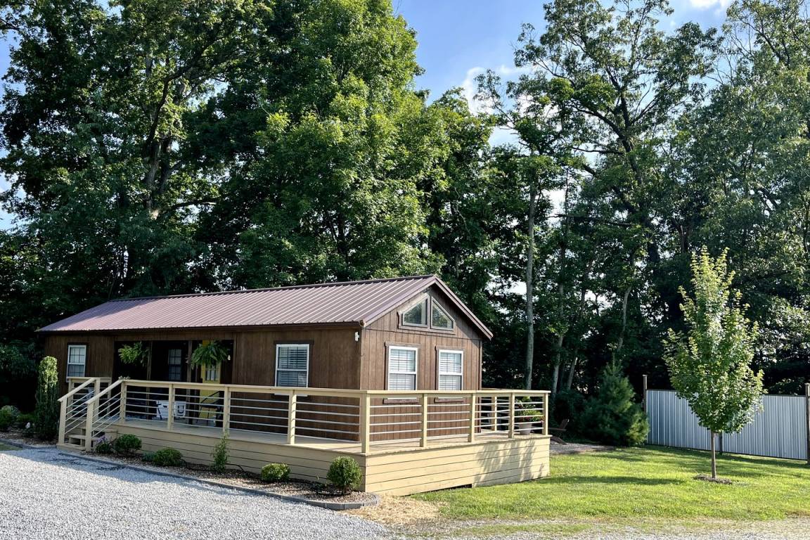 House ∙ 1 Bedroom ∙ 4 Guests - Marion, IL