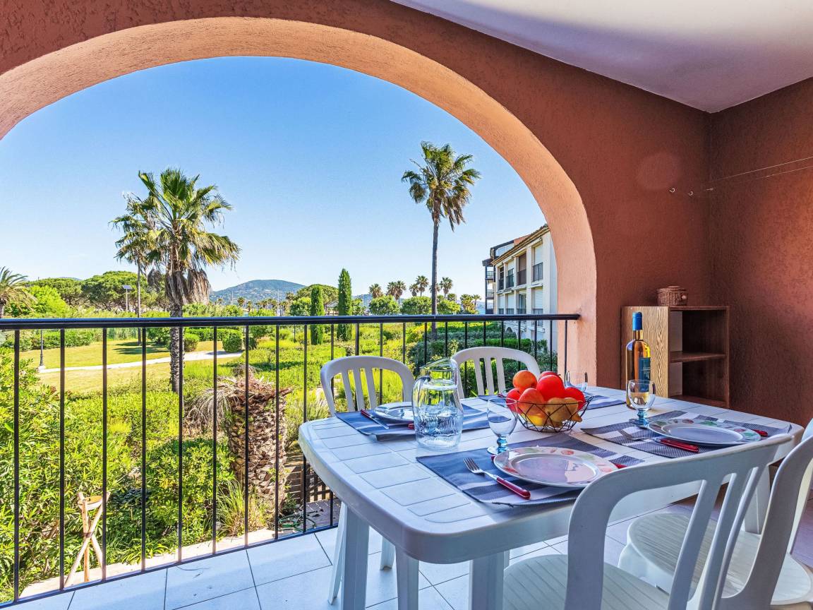 32 M² House ∙ 1 Bedroom ∙ 4 Guests - La Croix-Valmer