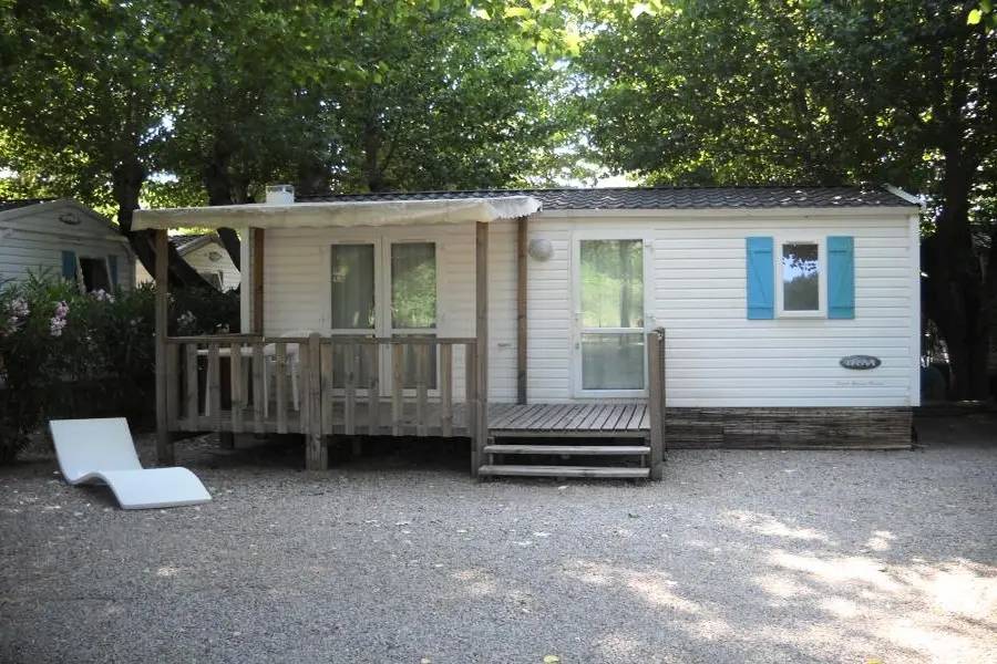 28 M² Asuntovaunu ∙ 2 Makuuhuonetta ∙ 4 Vierasta - Brignoles