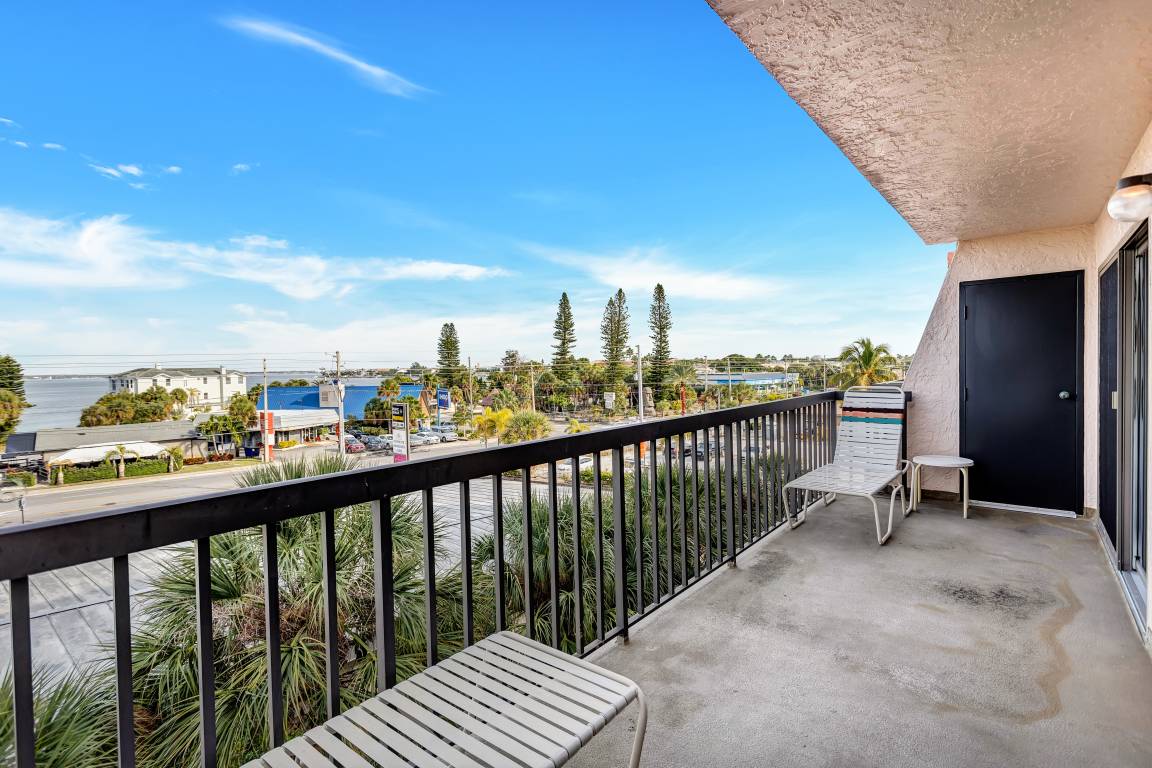 106 M² Ferienwohnung ∙ 2 Schlafzimmer ∙ 6 Gäste - Saint Petersburg, FL